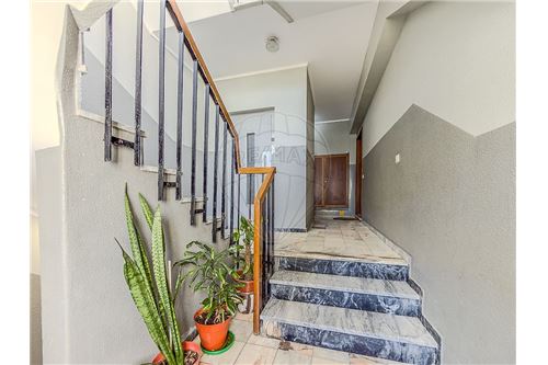 Residential - Condo/Apartment - T3 - Glória e Vera Cruz, Aveiro - PT ...